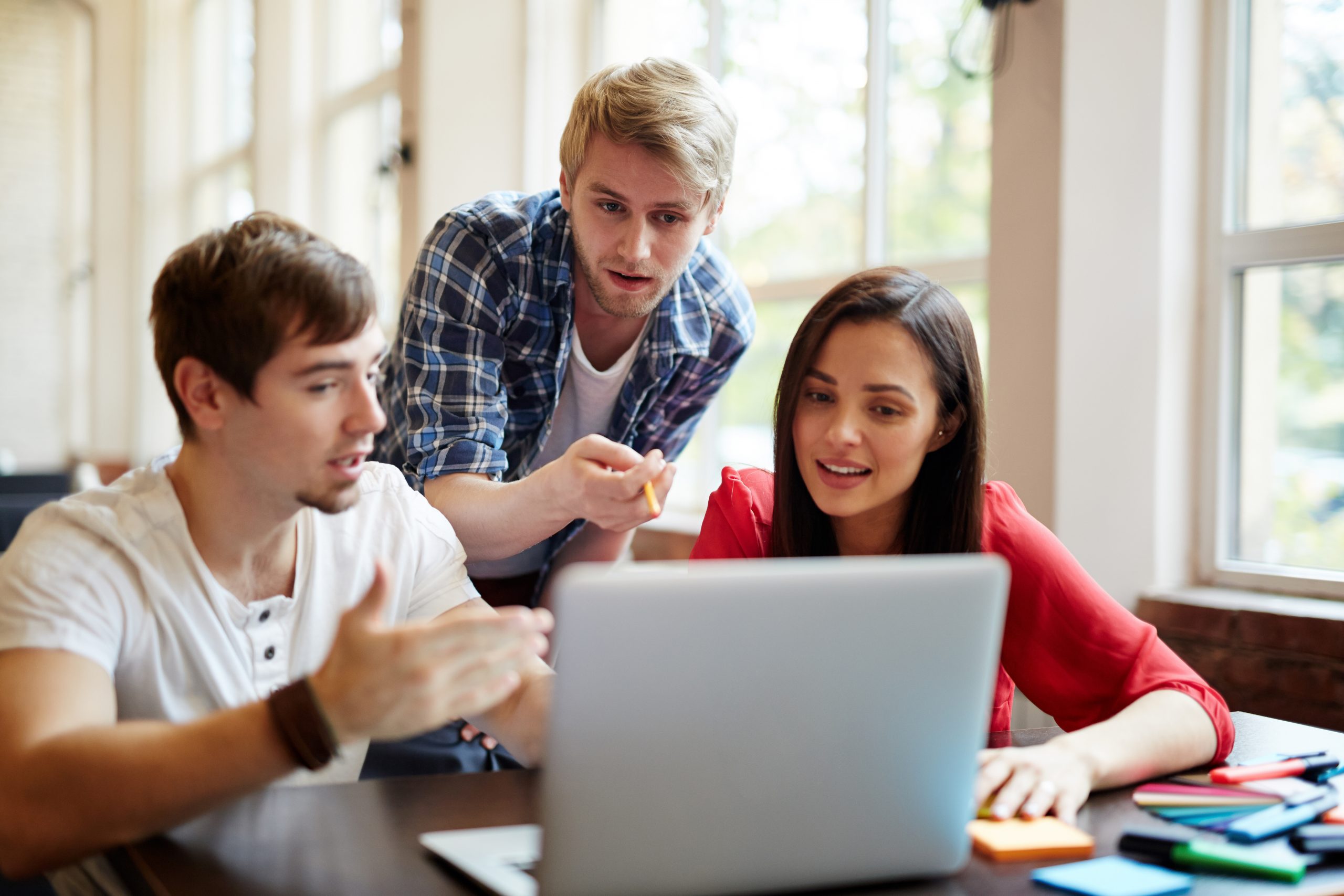Potencia tu marca con un creador de contenido | Innovus